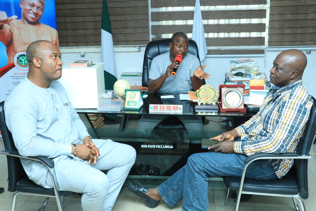 KOGI POLY RECTOR BAGS MERITORIOUS SERVICE AWARD FROM THE SCHOOL OF ART ...